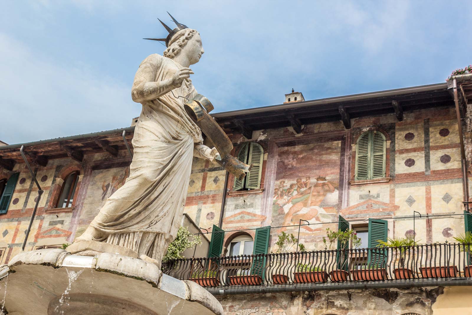 Setting of Romeo and Juliet: In fair Verona, where we lay our scene