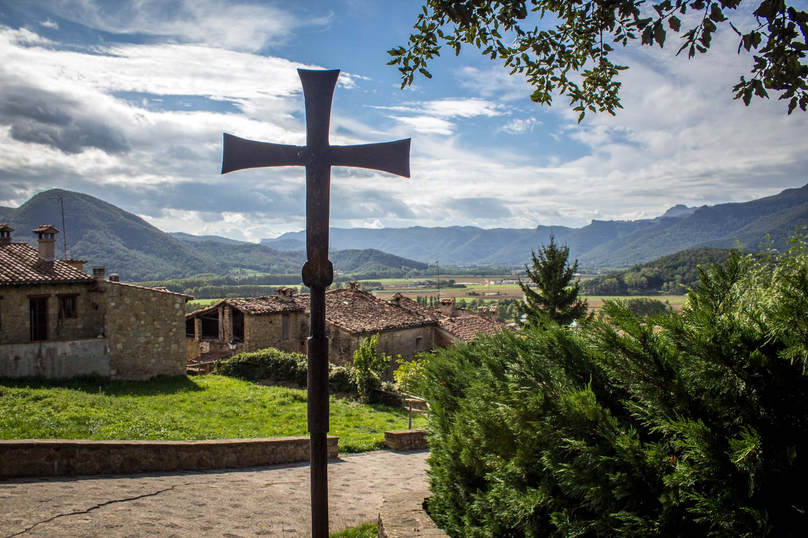 Cycling in the Pyrenees: Garrotxa Volcanic Zone Natural Park
