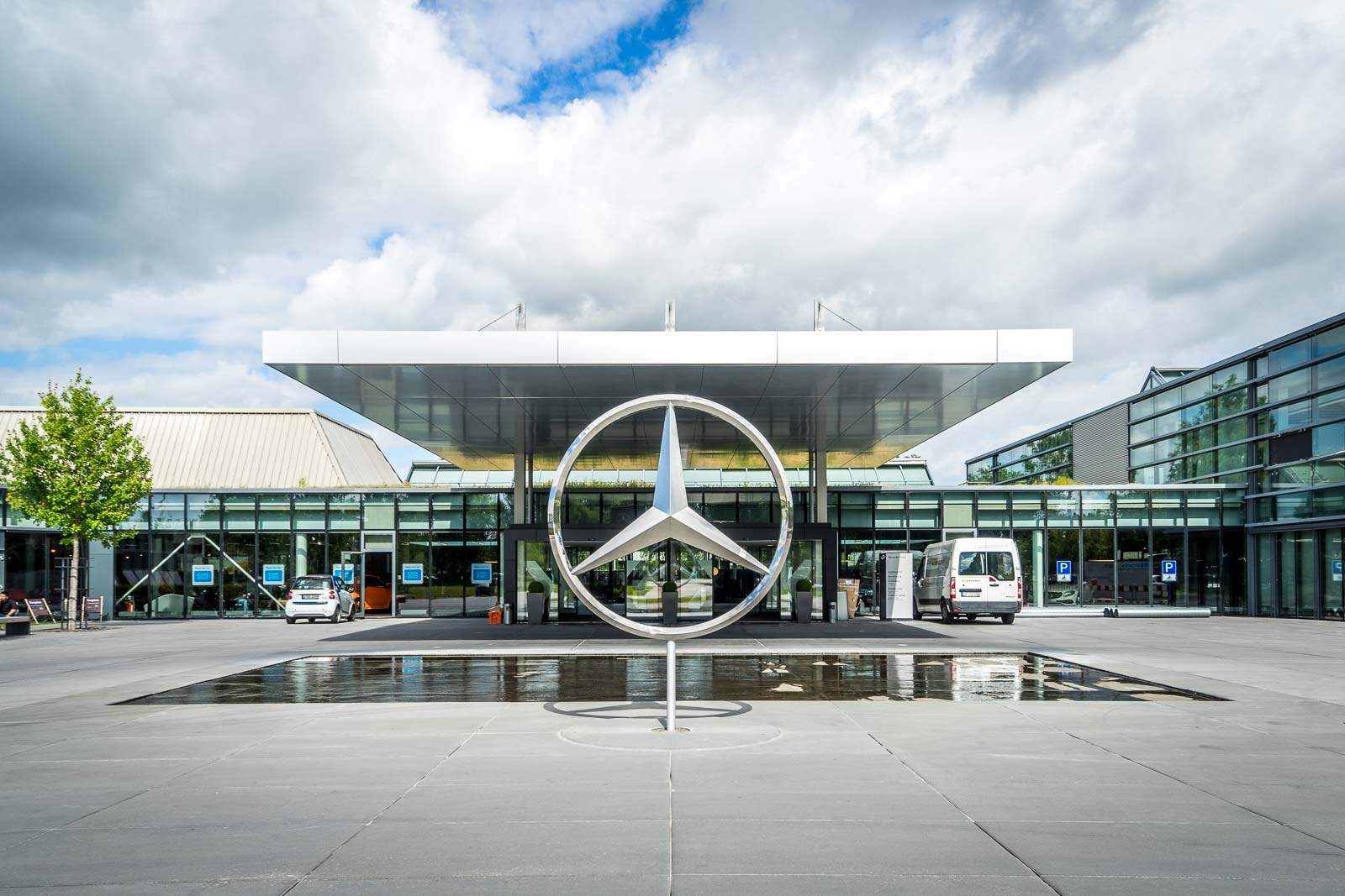 Stuttgart car museums and Stuttgart's motor history (2025)