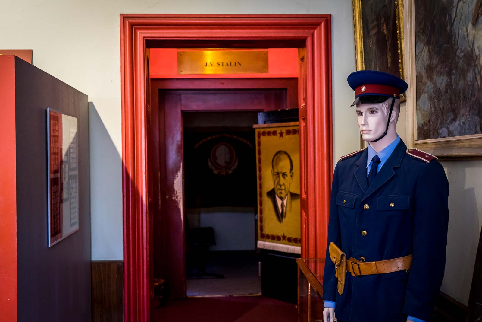 Visiting the Museum of Communism in Prague (2026)
